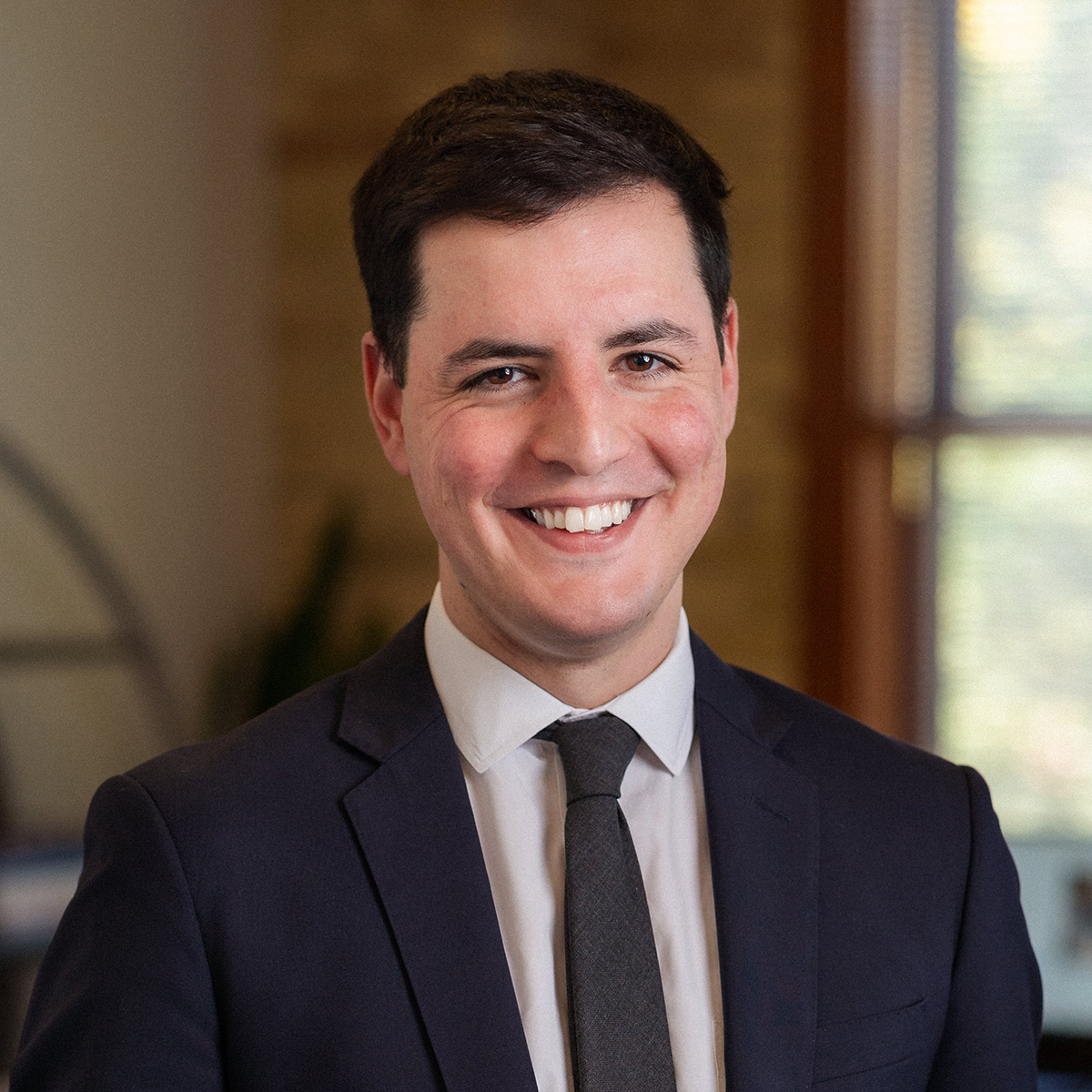 Zog Begolli – Turke & Steil LLP